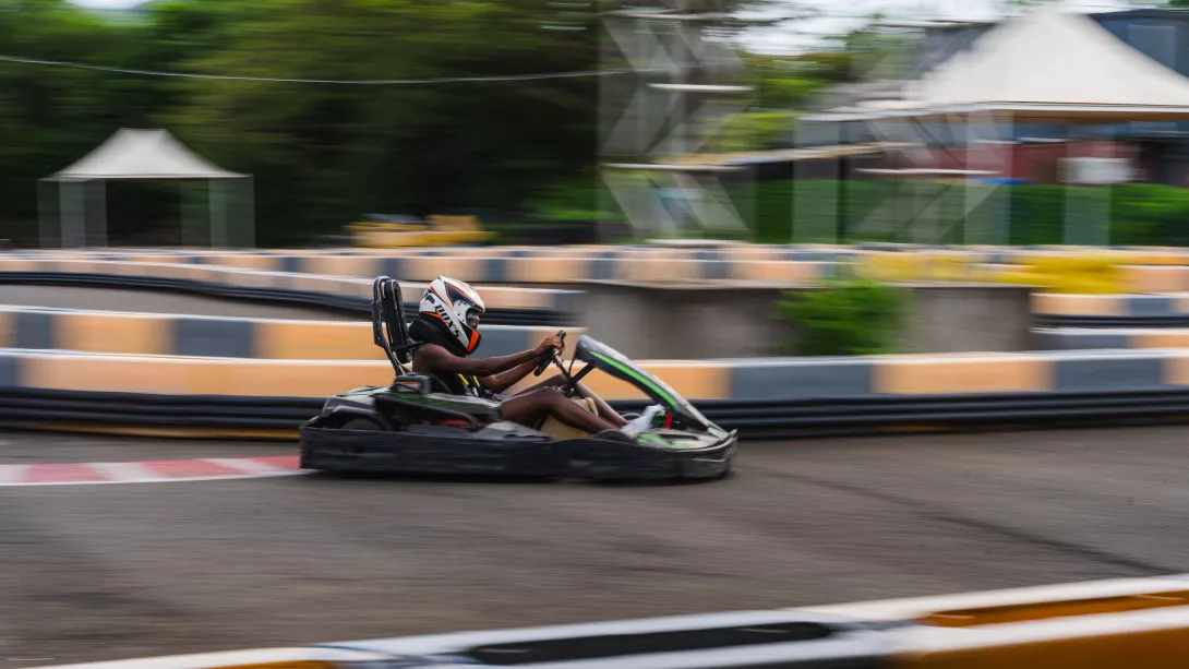 Acro’kart Racing- Bowling | Martinique Tourisme